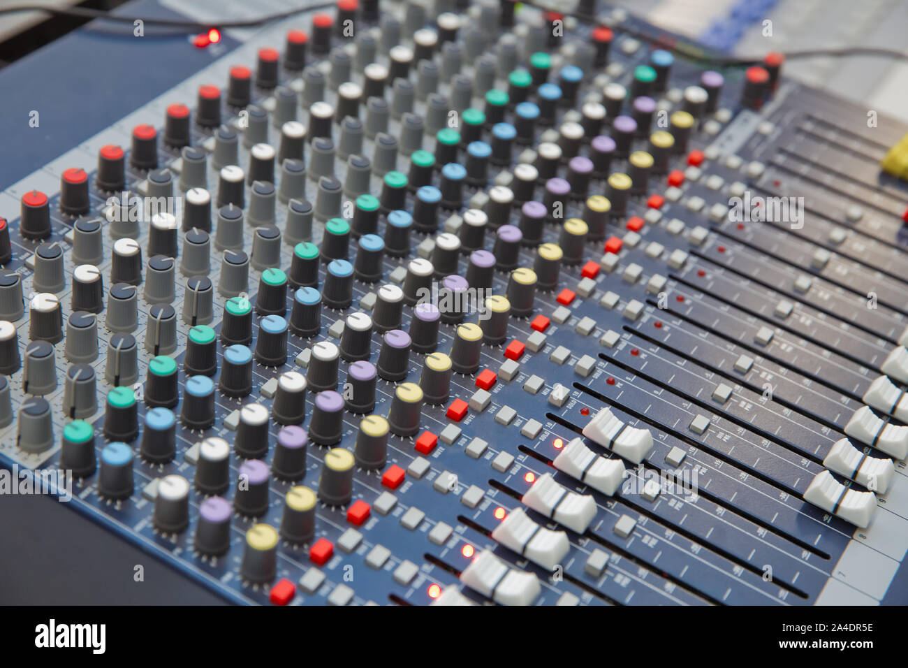 Amplifier producer hi-res stock photography and images - Alamy