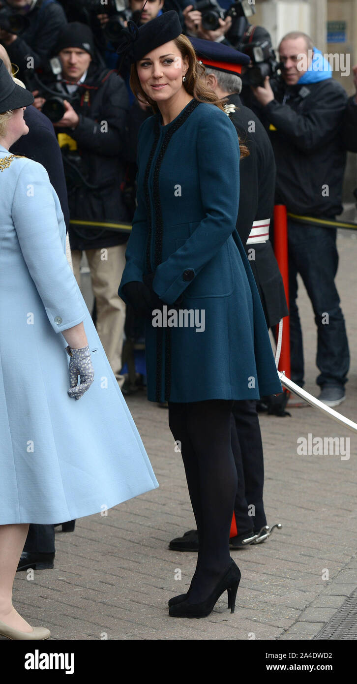 Photo Must Be Credited ©Alex Huckle/Alpha Press 077025 20/03/2013 Kate ...