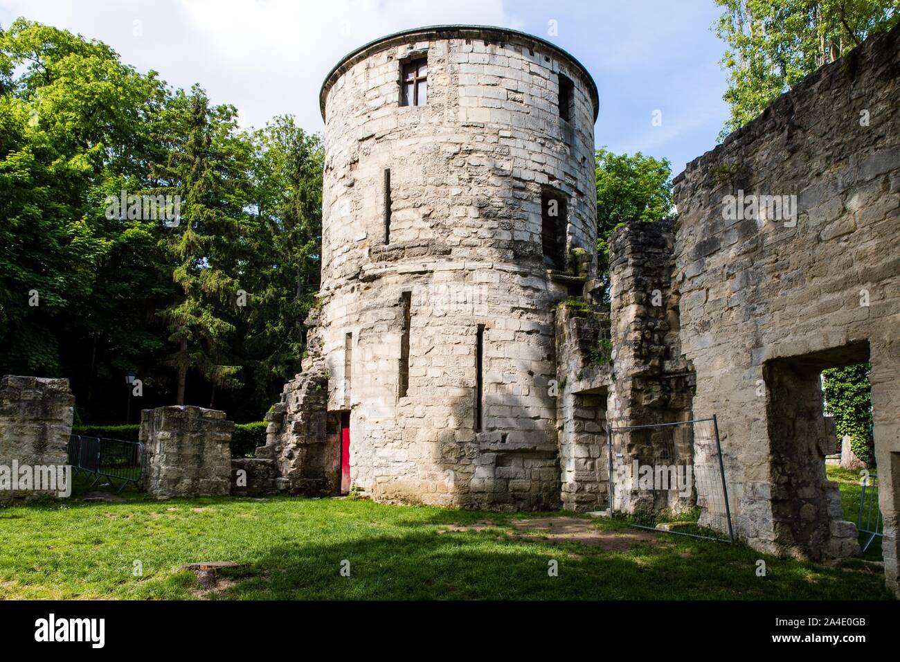 Fosse de marne hi-res stock photography and images - Alamy