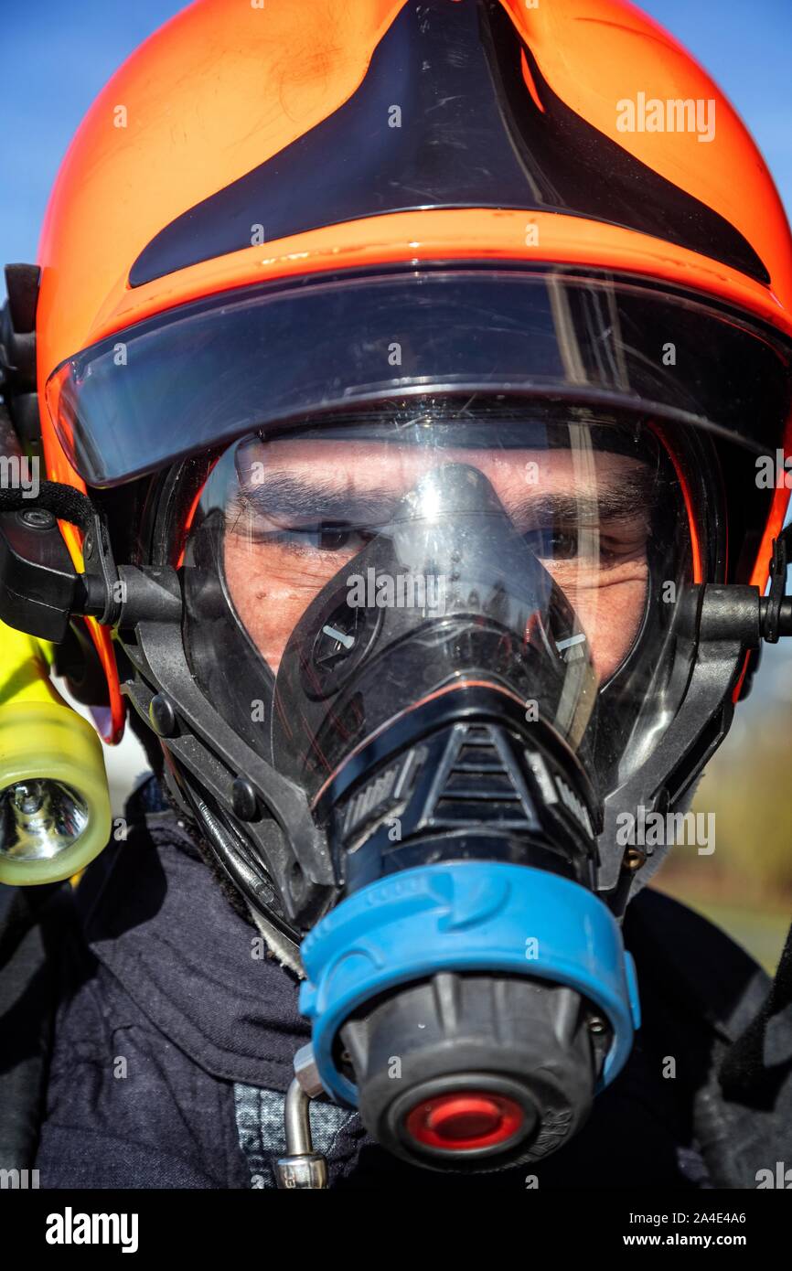 Self Contained Breathing Apparatus Training Best Cheap | www ...