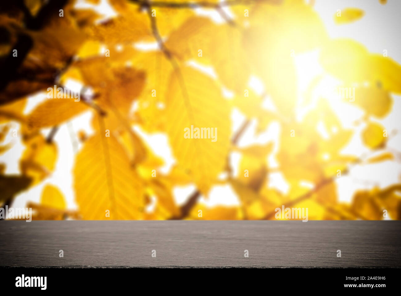 Tabletop wallpaper hi-res stock photography and images - Alamy