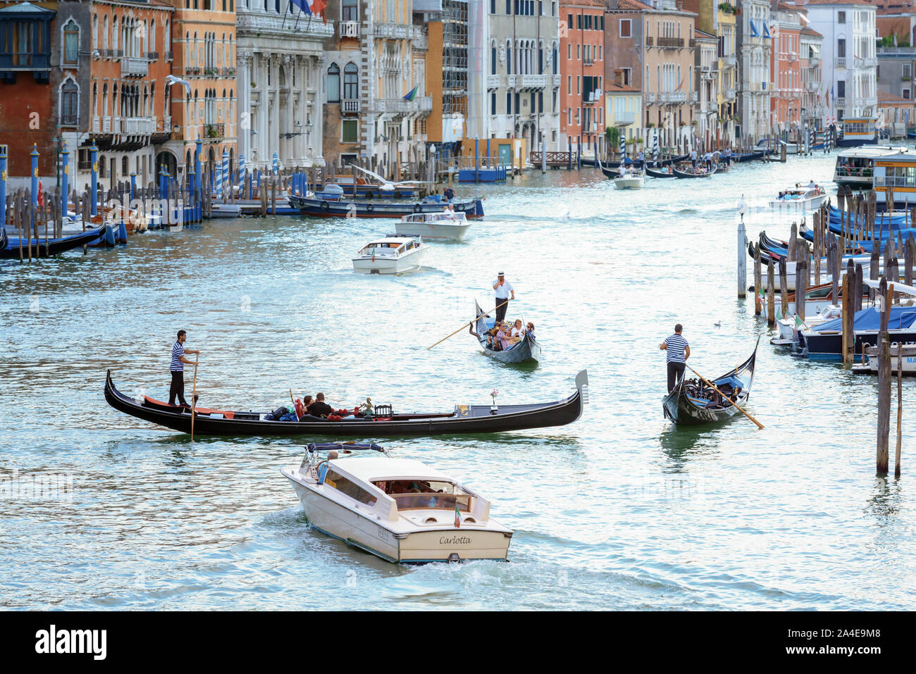 Venice water boat hi-res stock photography and images - Alamy