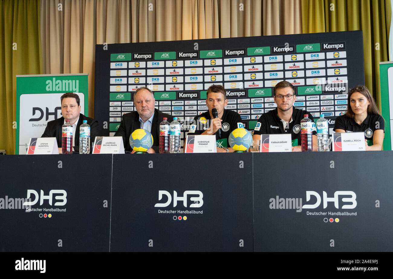 German national handball player l r hi-res stock photography and images ...