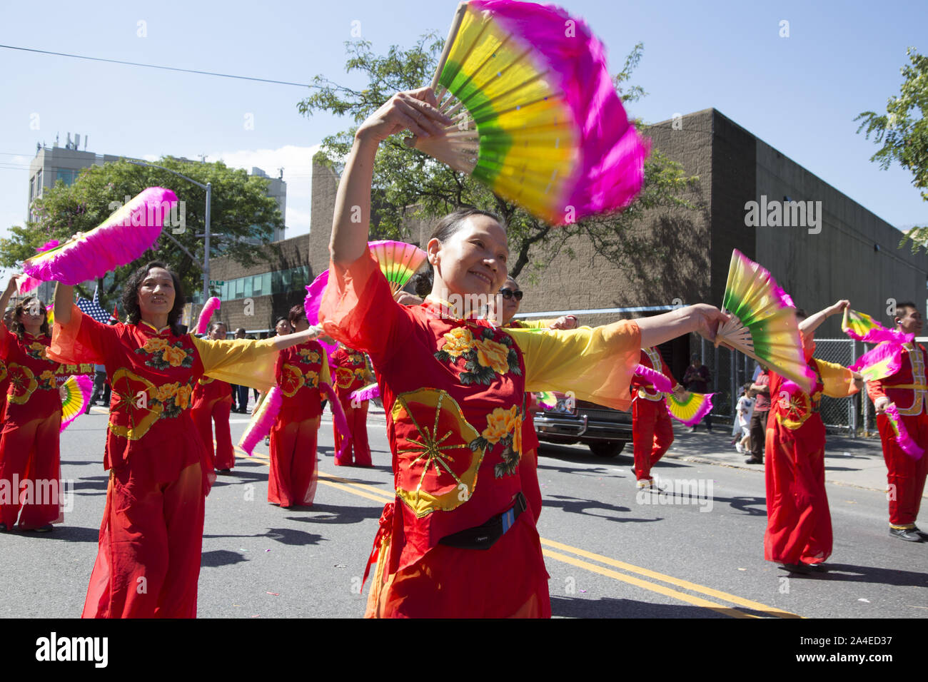 Autumn Moon Cultural Festival & Lantern Parade in the Chinatown section ...
