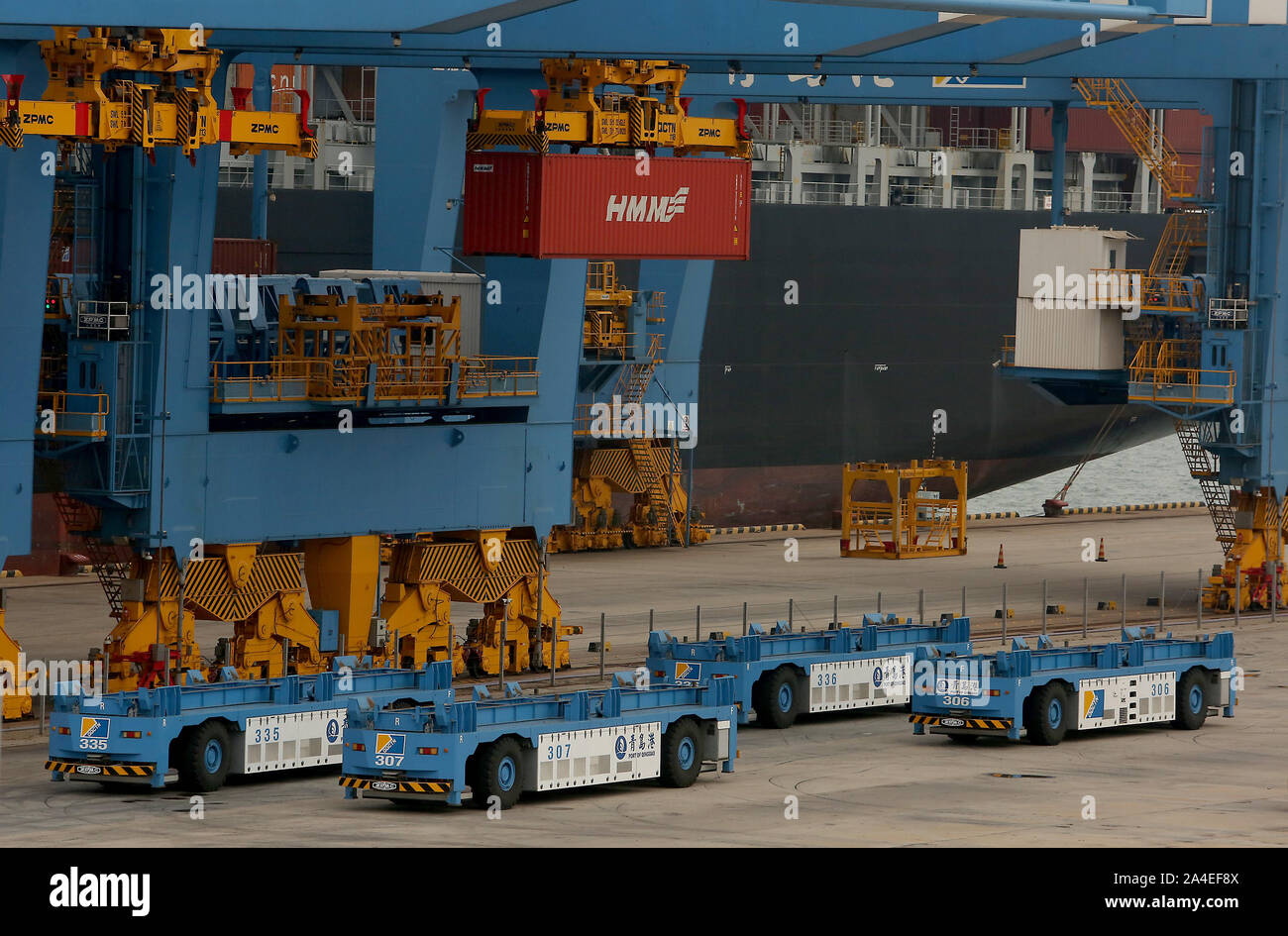 Autopilot trucks, guided by artificial intelligence, transport ...