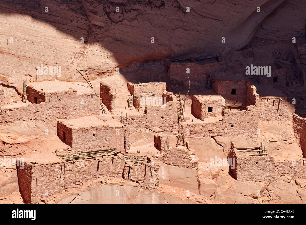 Arizona - Native American cliff dwellings at Betatakin Ruin, Navajo ...