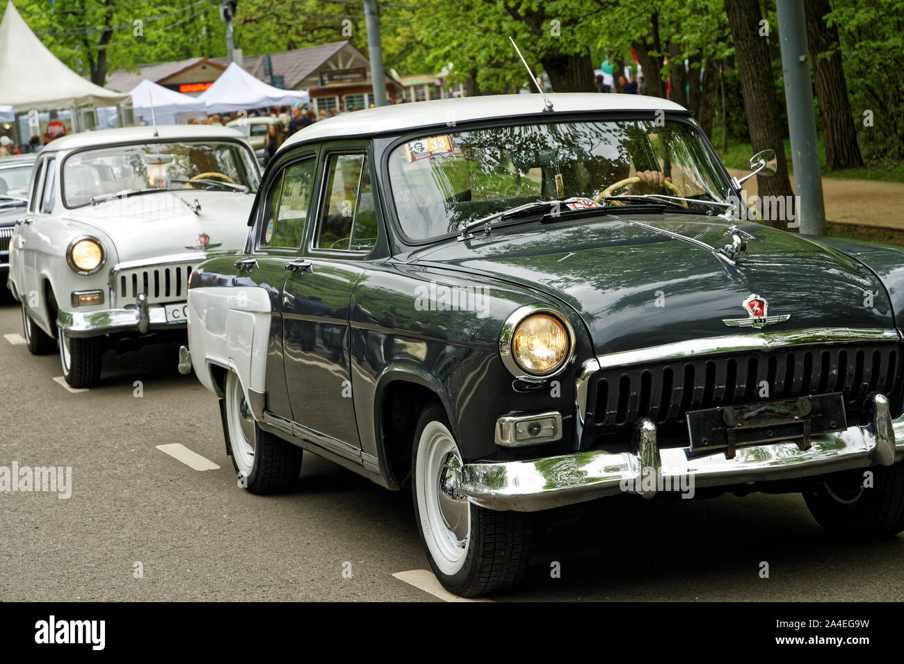 Gaz 21 volga images hi-res stock photography and images - Alamy