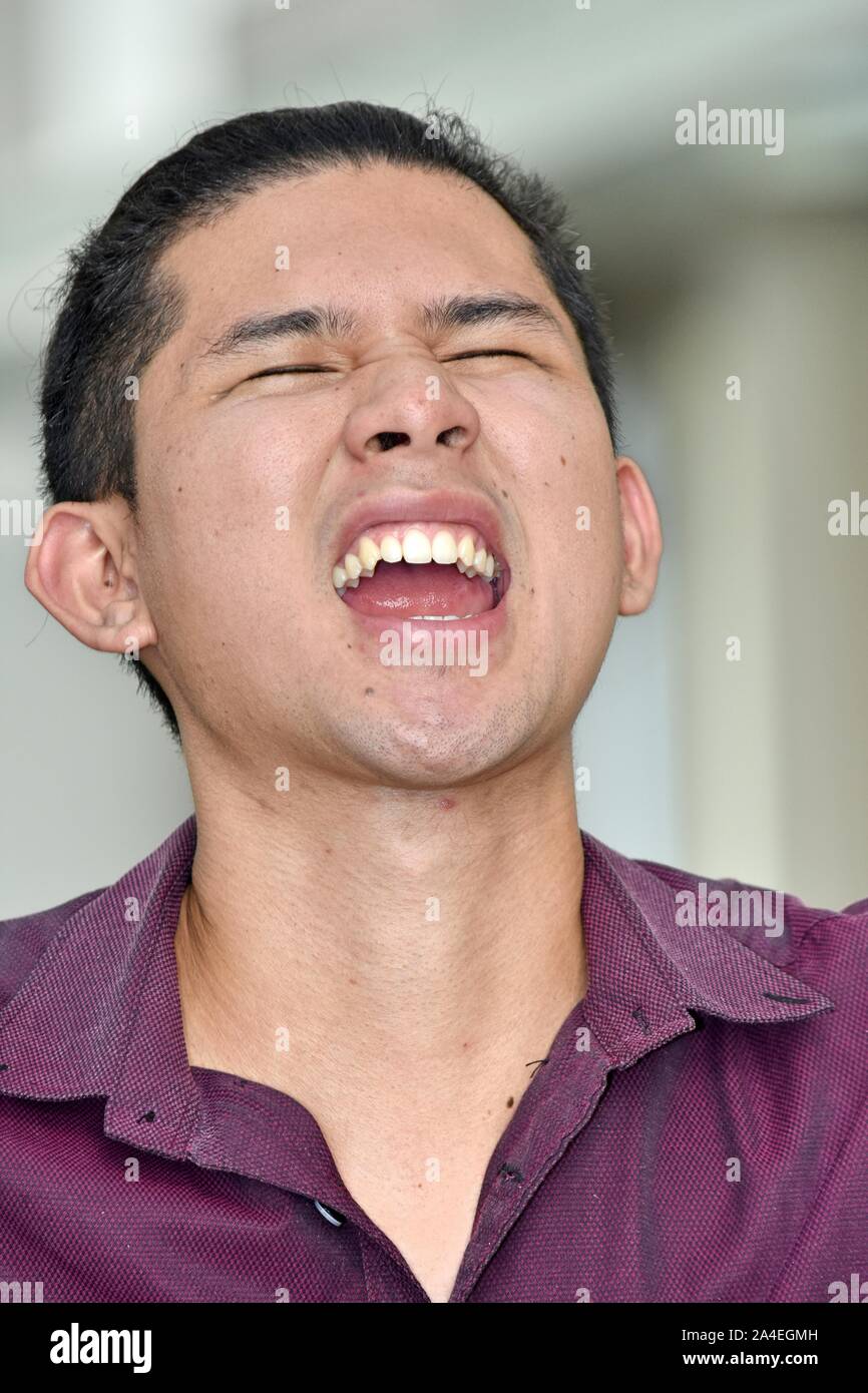 Yell yelling hi-res stock photography and images - Alamy