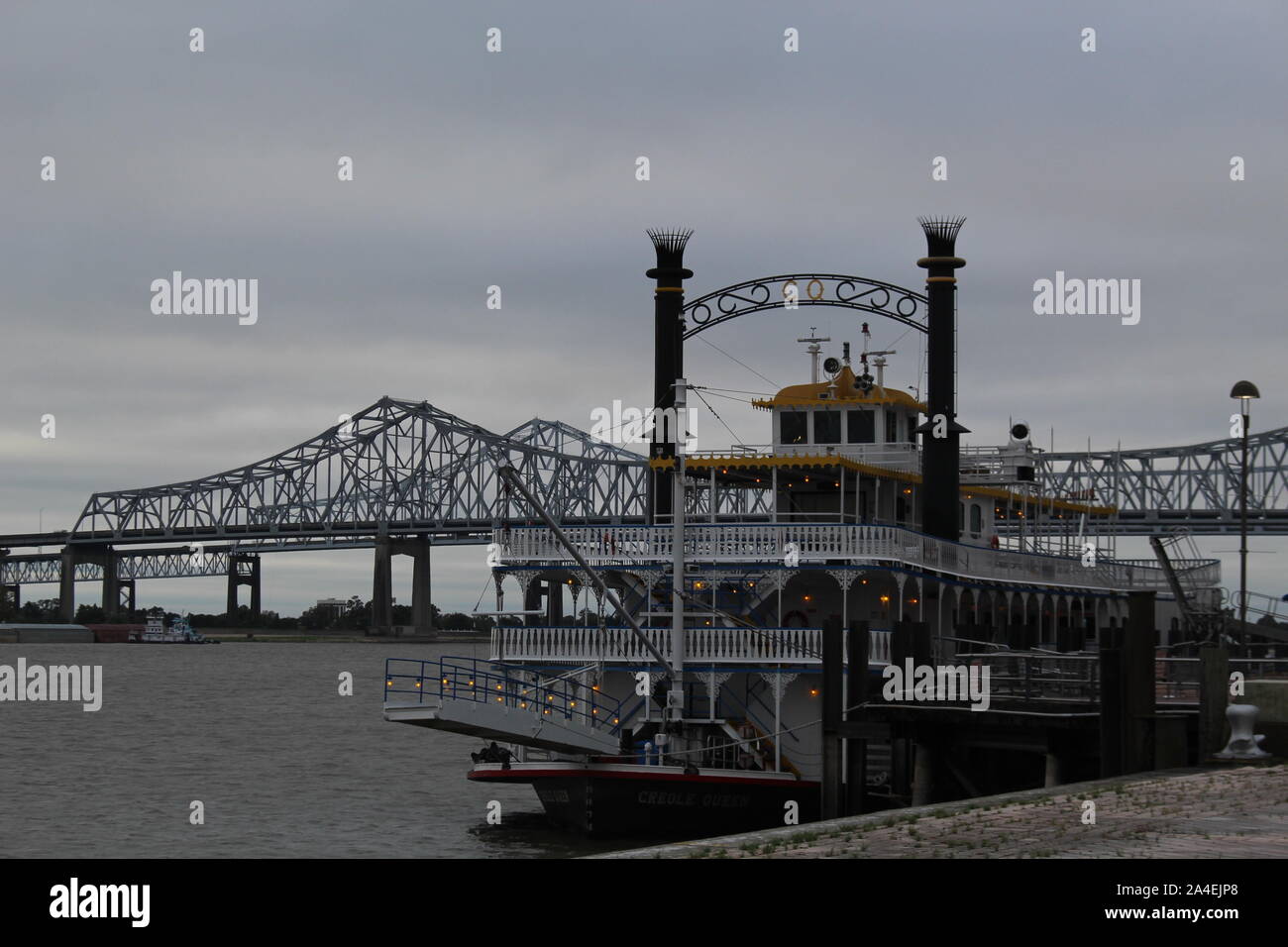 Bridge in new orleans louisiana usa hi-res stock photography and images ...