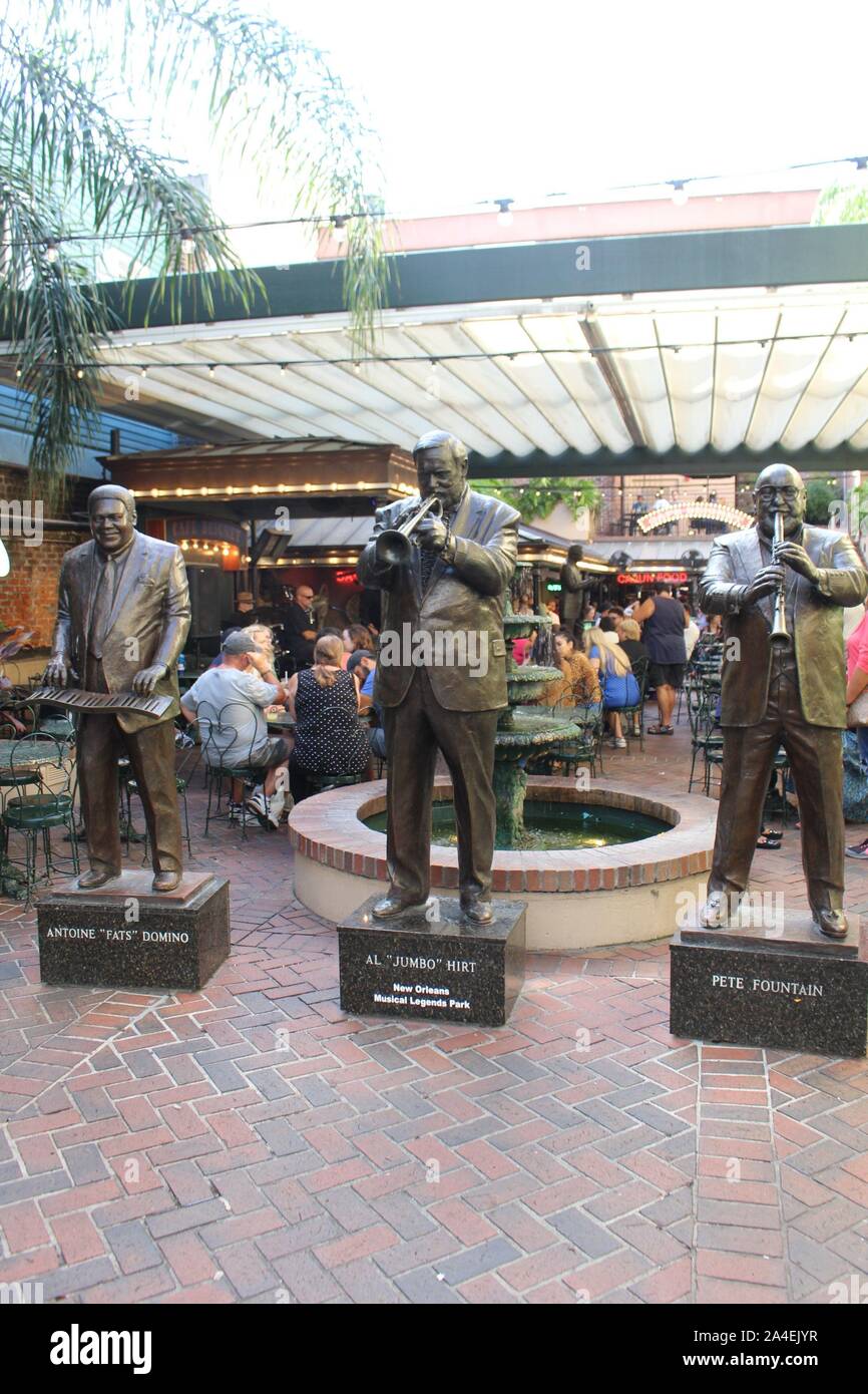 sculpture of jazz musicians Stock Photo - Alamy