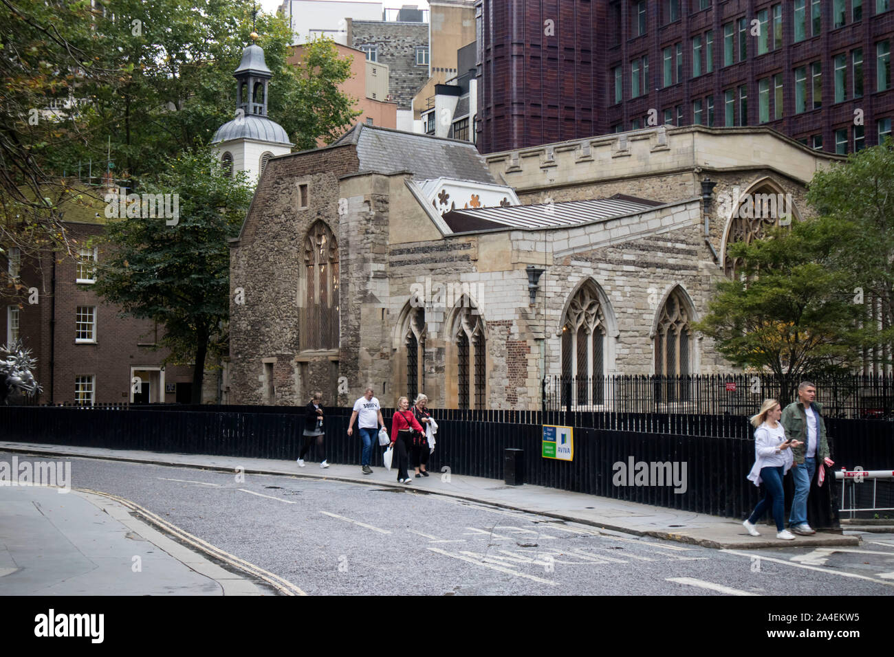 The gerkin london construction hi-res stock photography and images - Alamy