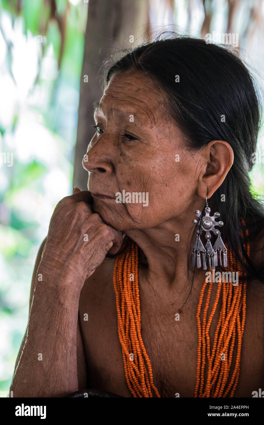 Panama indigenous tribes hi-res stock photography and images - Alamy