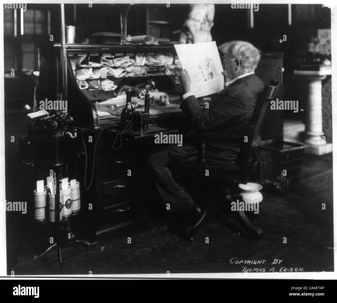 Thomas Alva Edison Phonograph