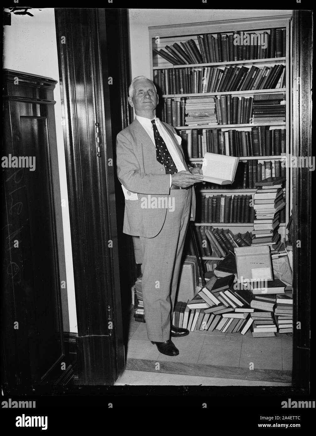 Gore thomas Black and White Stock Photos & Images - Alamy