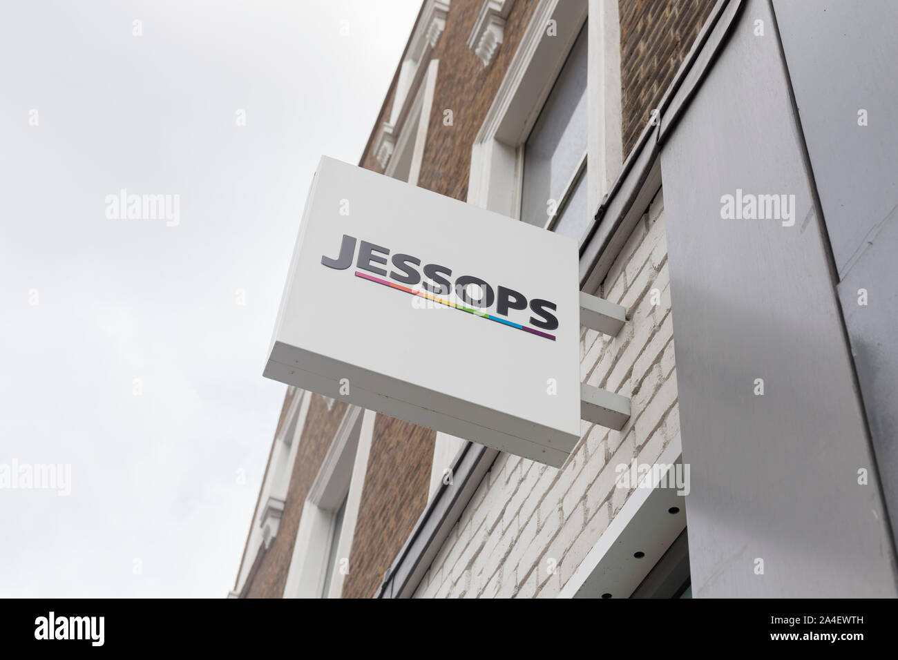Jessops logo hi-res stock photography and images - Alamy