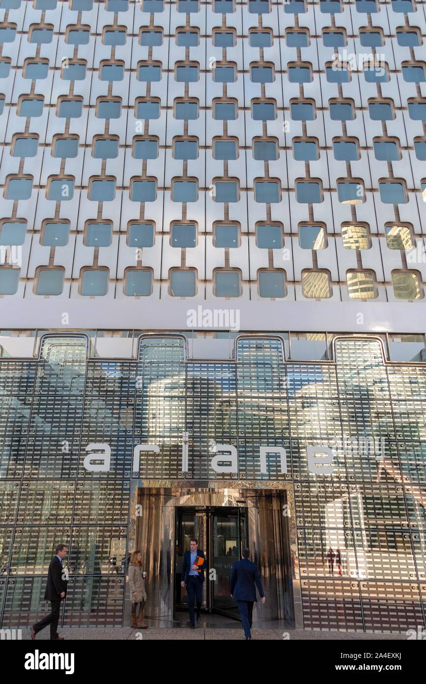 FACADE OF THE ARIANE TOWER, PARIS-LA DEFENSE, FRANCE Stock Photo - Alamy