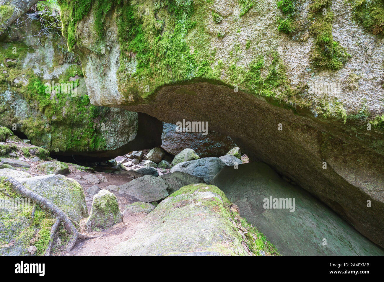 Big stone rocks hiking trail hi-res stock photography and images - Alamy