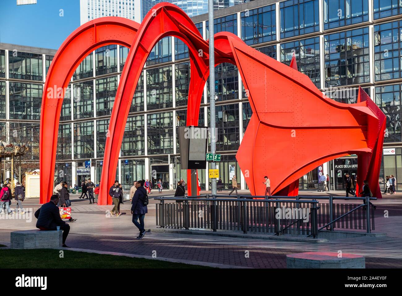 THE RED SPIDER, SCULPTURE BY ALEXANDER CALDER, PARIS-LA DEFENSE, FRANCE ...