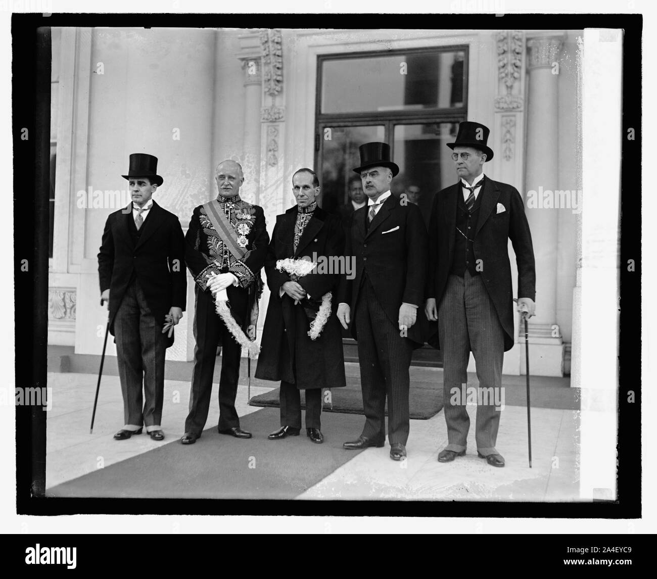Sir howard vincent Black and White Stock Photos & Images - Alamy