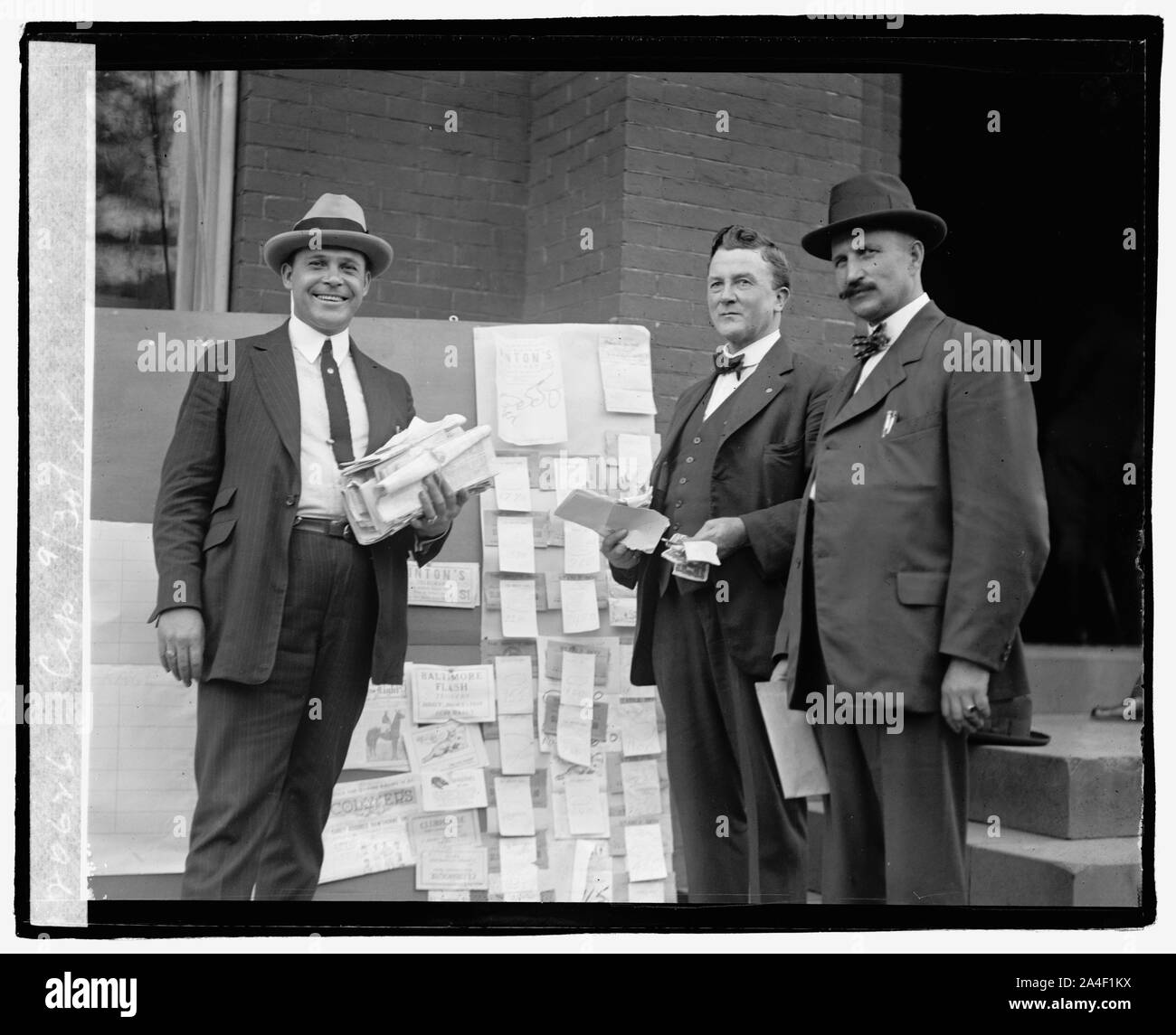 Clothing 1920s men Cut Out Stock Images & Pictures - Alamy