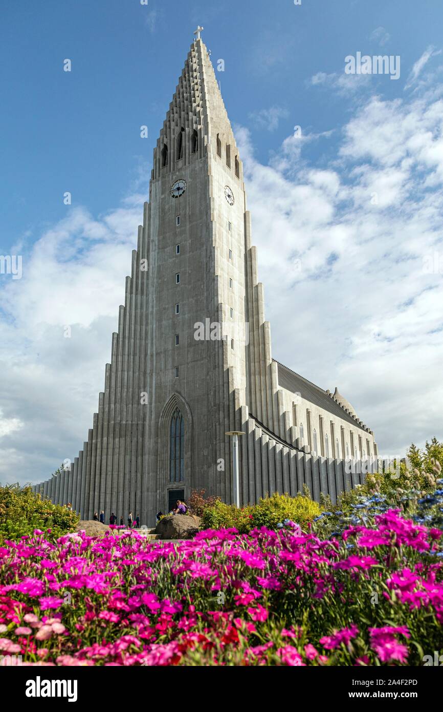 Modern cathedral hi-res stock photography and images - Alamy