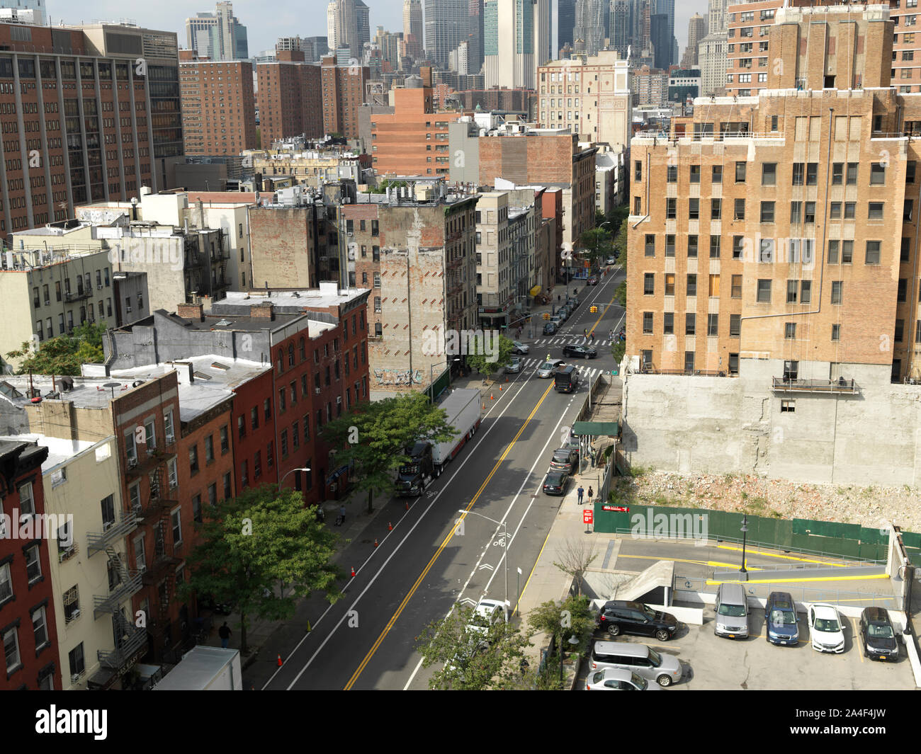 selective focus buildings and streets Stock Photo - Alamy