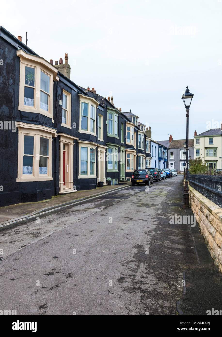 Victorian terrace house uk old hi-res stock photography and images - Alamy
