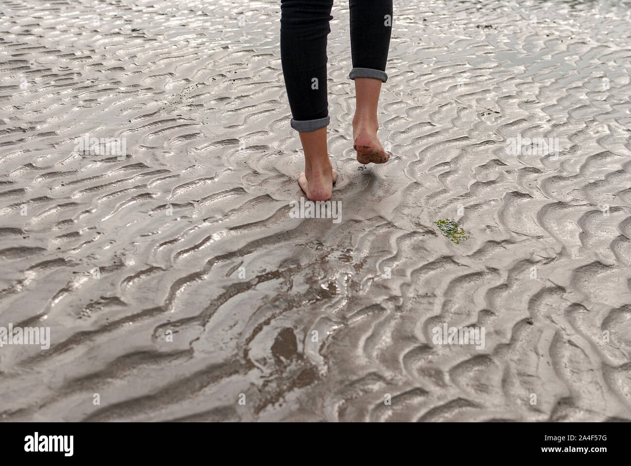 Female footprint hi-res stock photography and images - Alamy