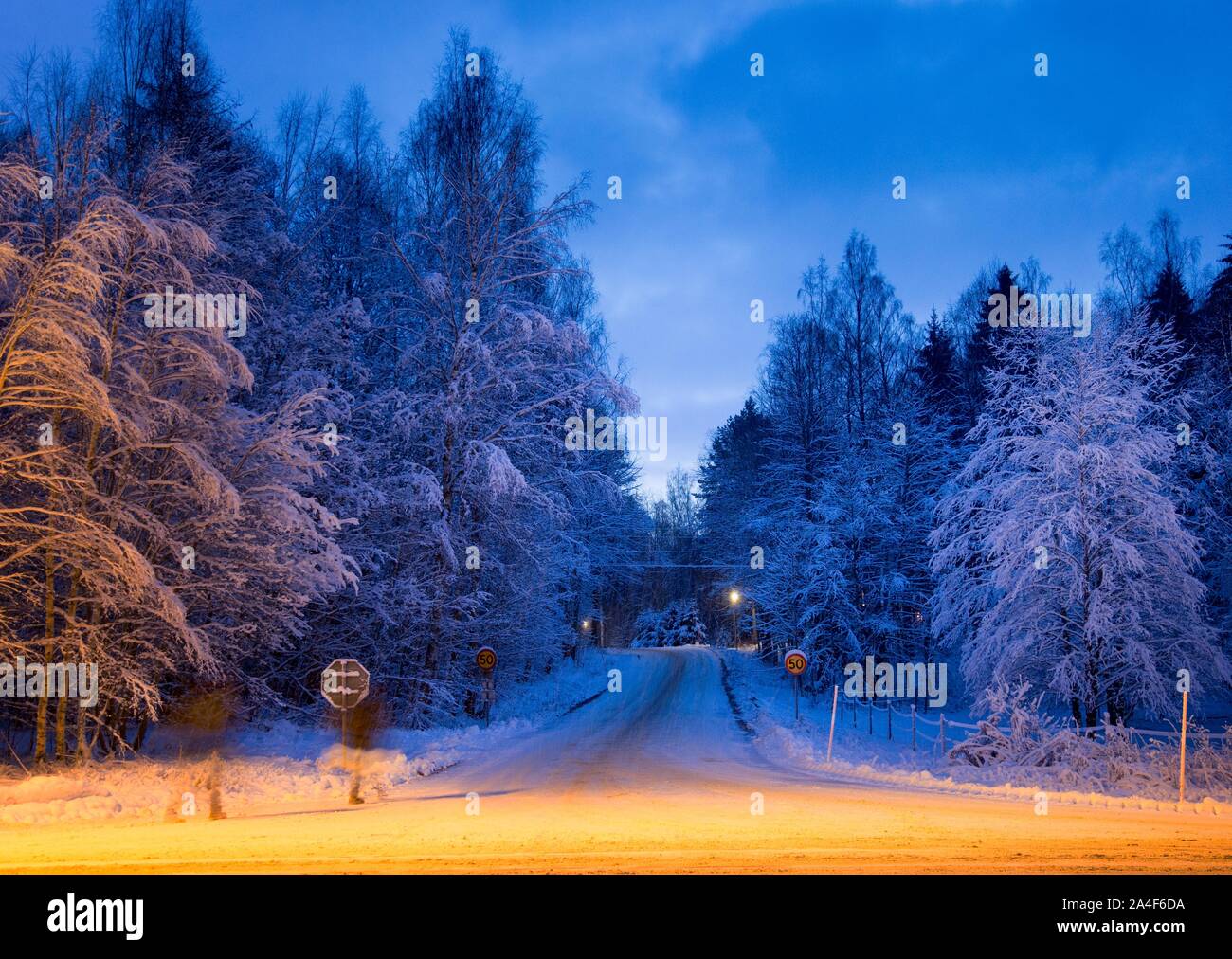 Vinterlandskap hi-res stock photography and images - Alamy