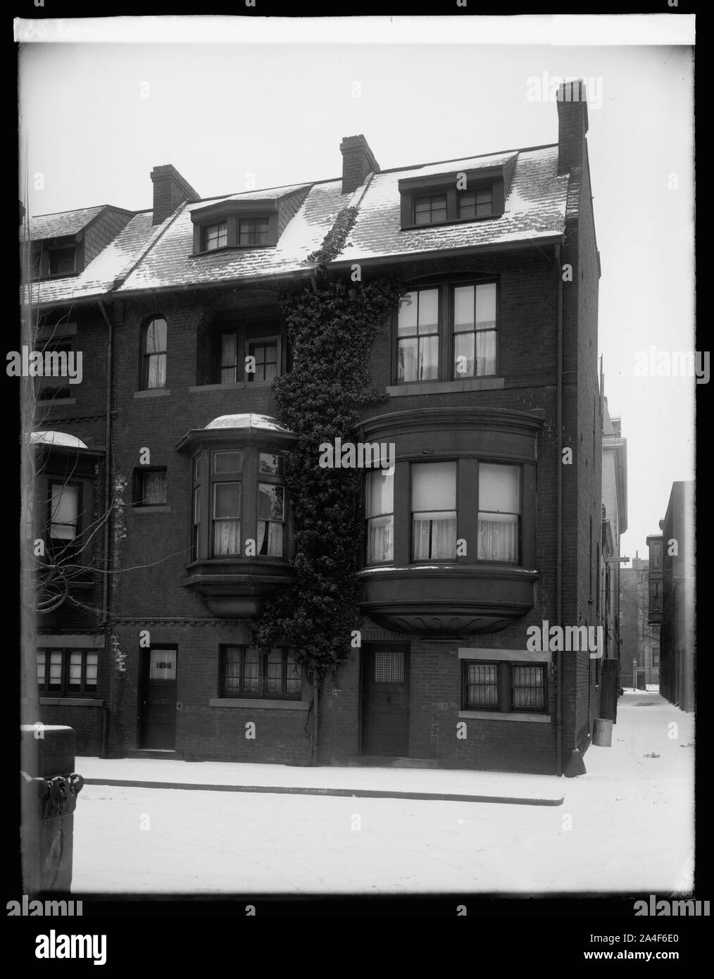 Corcoran house hi-res stock photography and images - Alamy