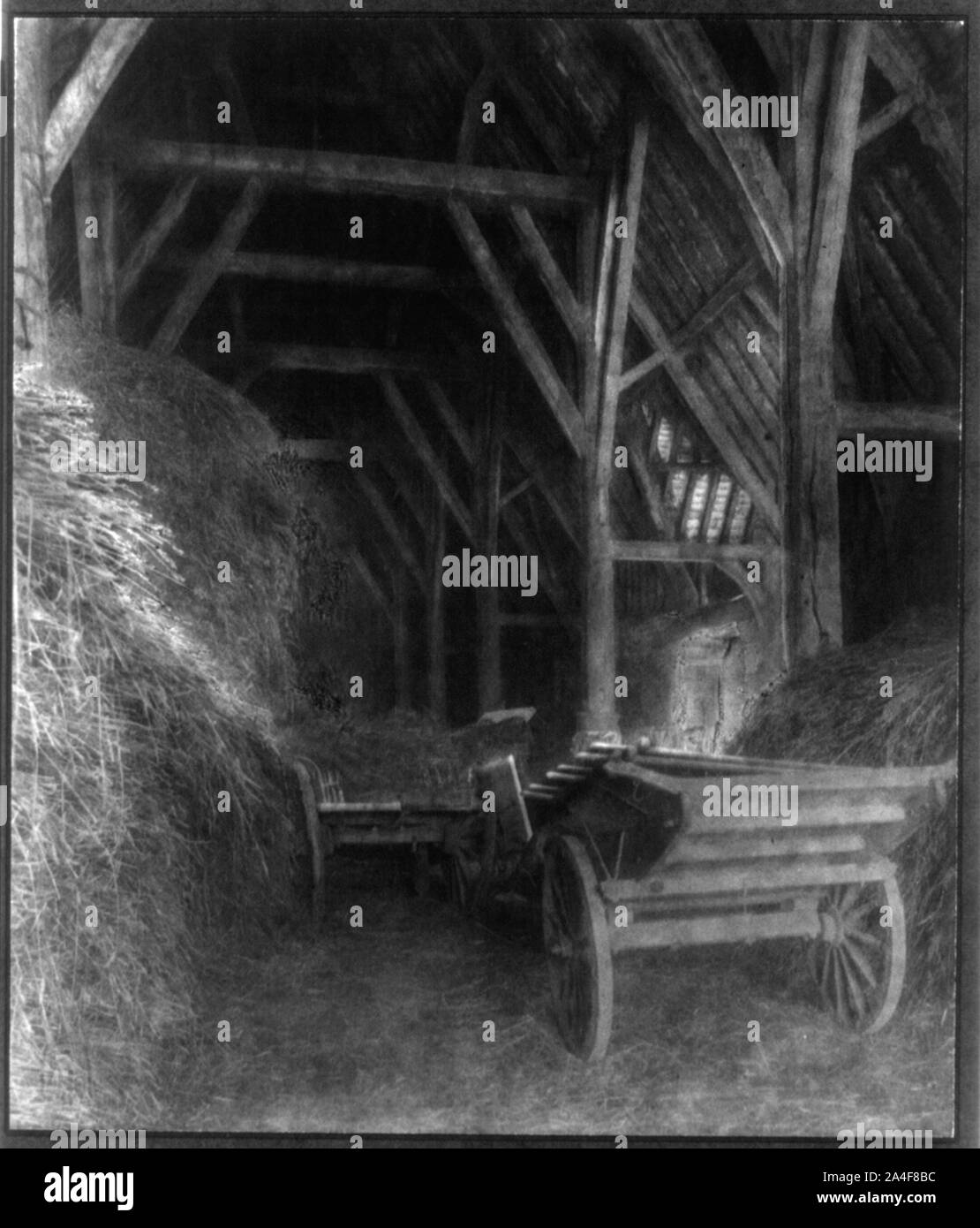 Tithe barn Black and White Stock Photos & Images - Alamy