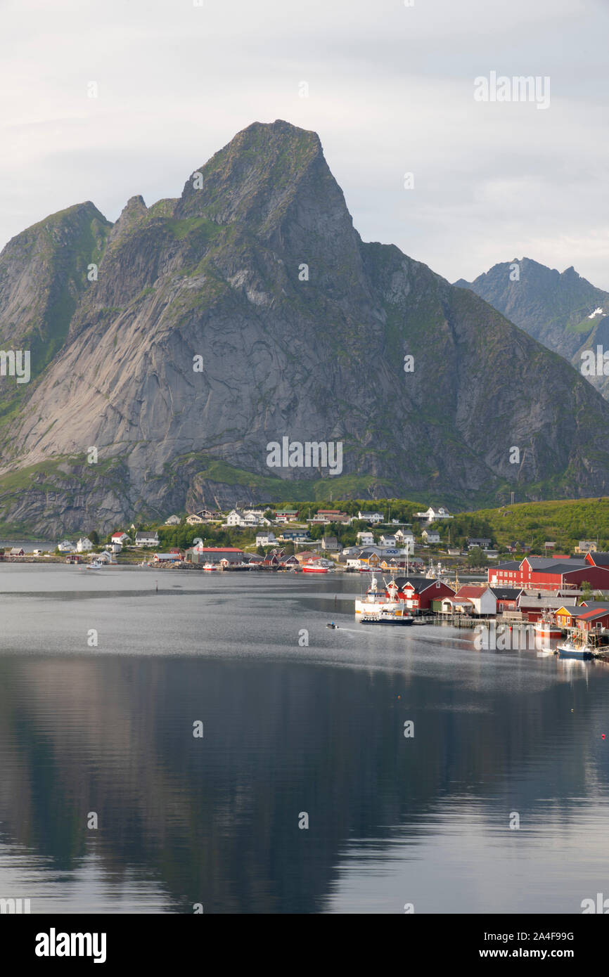 The picturesque fishing village of Reine surrounded by mountains on ...