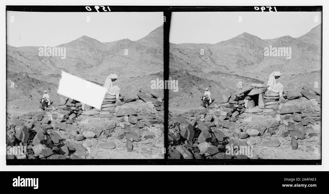 To Sinai via the Red Sea, Tor, and Wady Hebran. Nawamis center Stock ...