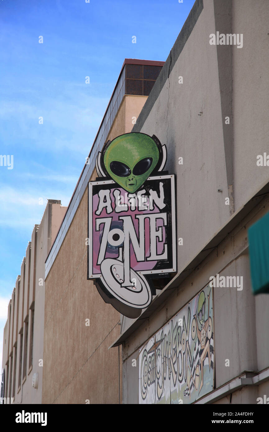Alien zone sign on wall hi-res stock photography and images - Alamy
