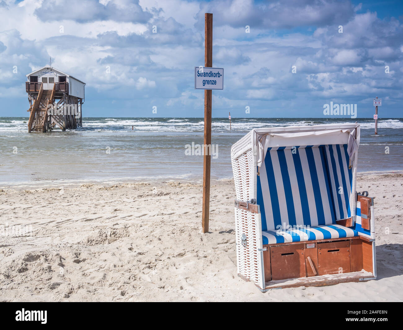 Strandkorb at the german north sea Stock Photo - Alamy