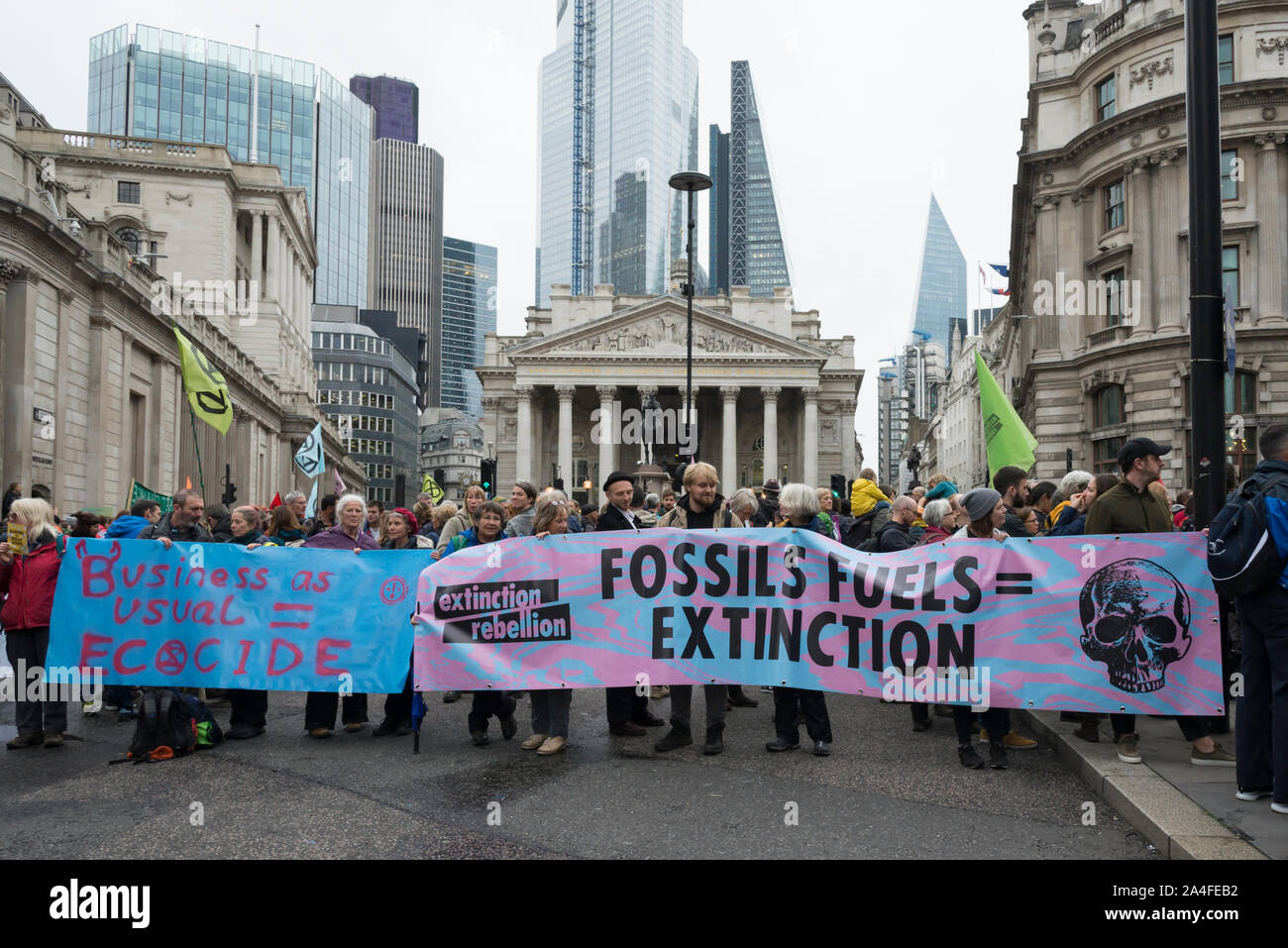 Extinction rebellion protests hi-res stock photography and images - Alamy
