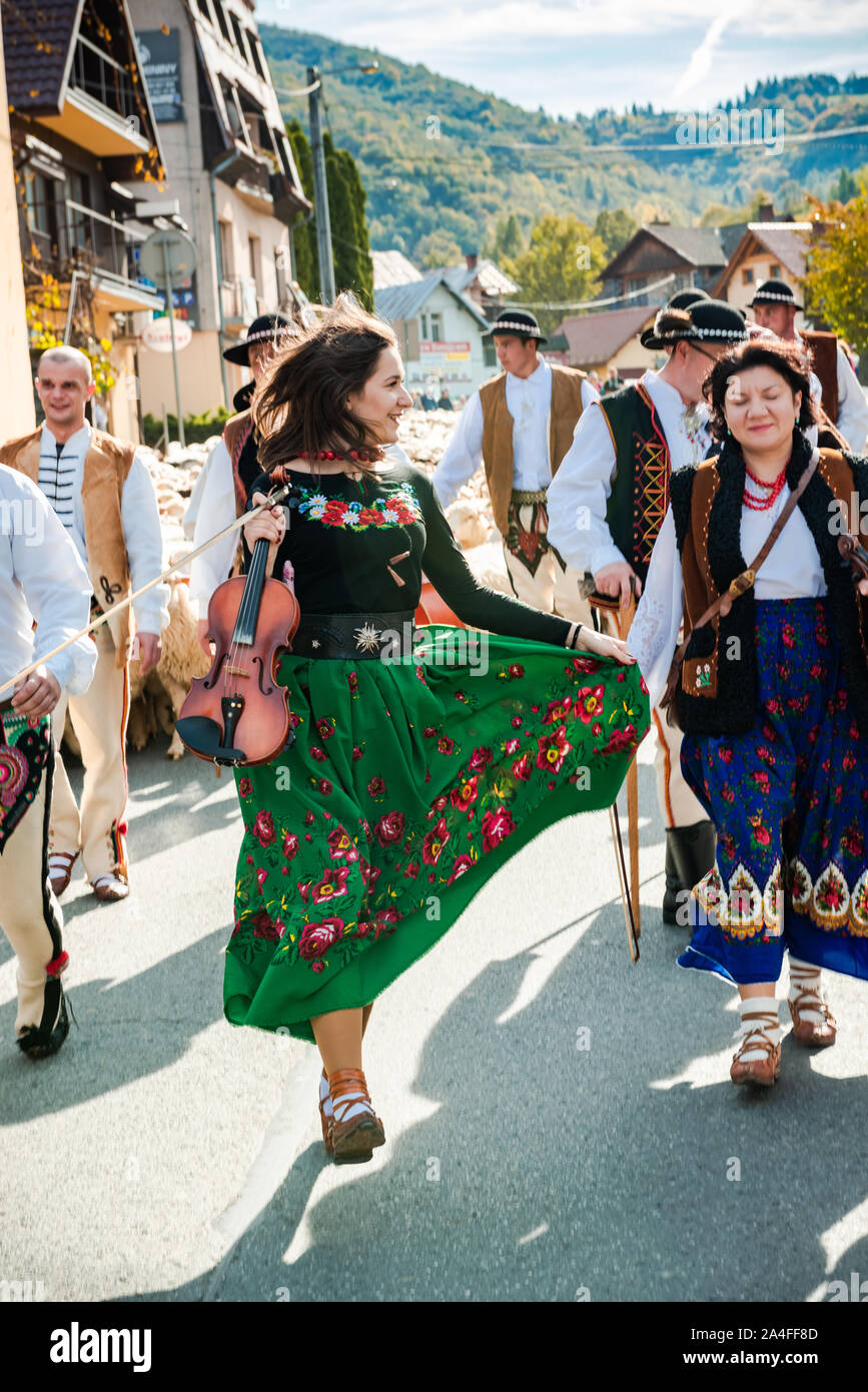 SZCZAWNICA,POLAND - OCTOBER 12, 2019: Polish Shepherds in Traditional ...
