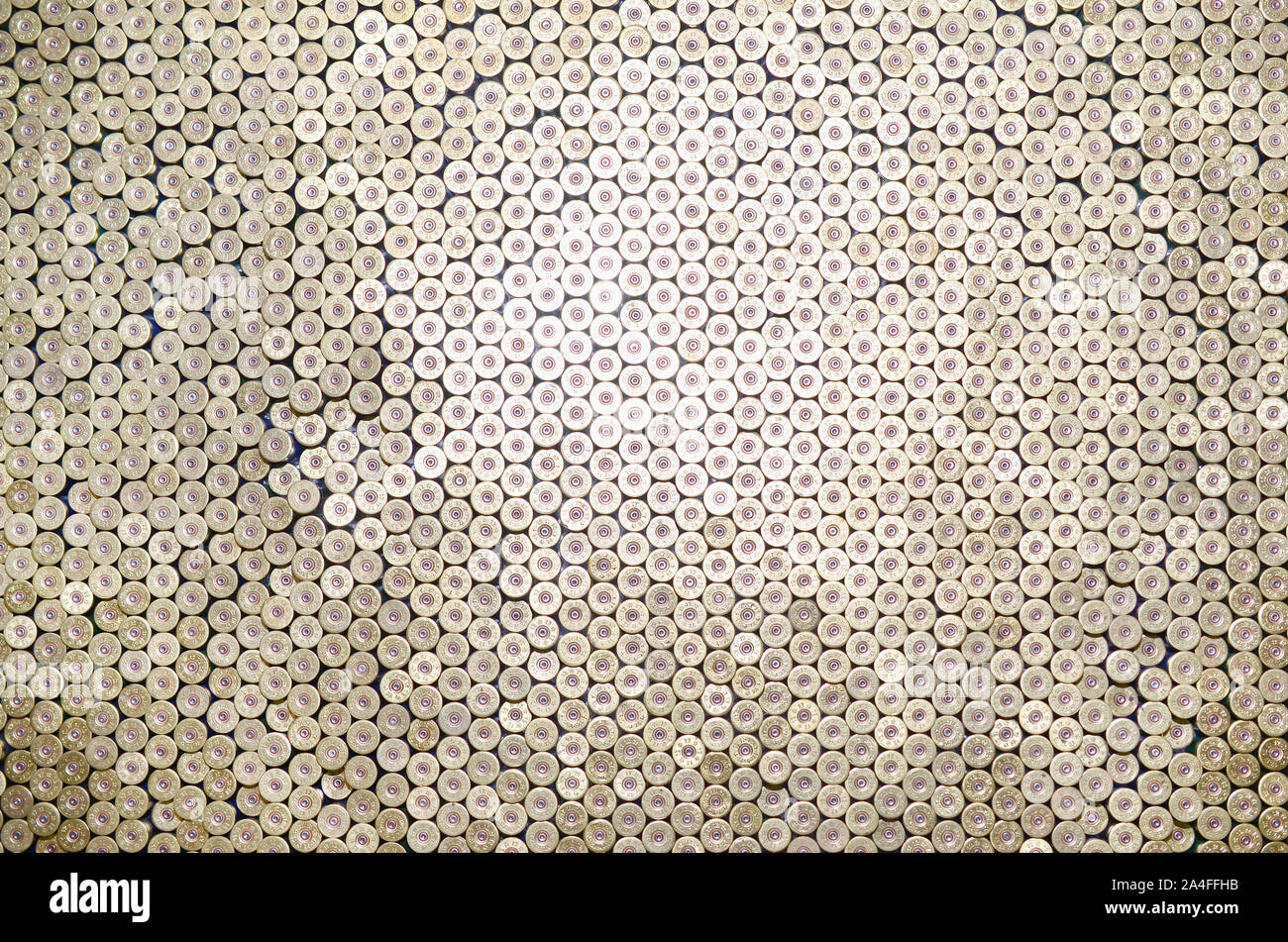 Pattern of shotgun shells hi-res stock photography and images - Alamy