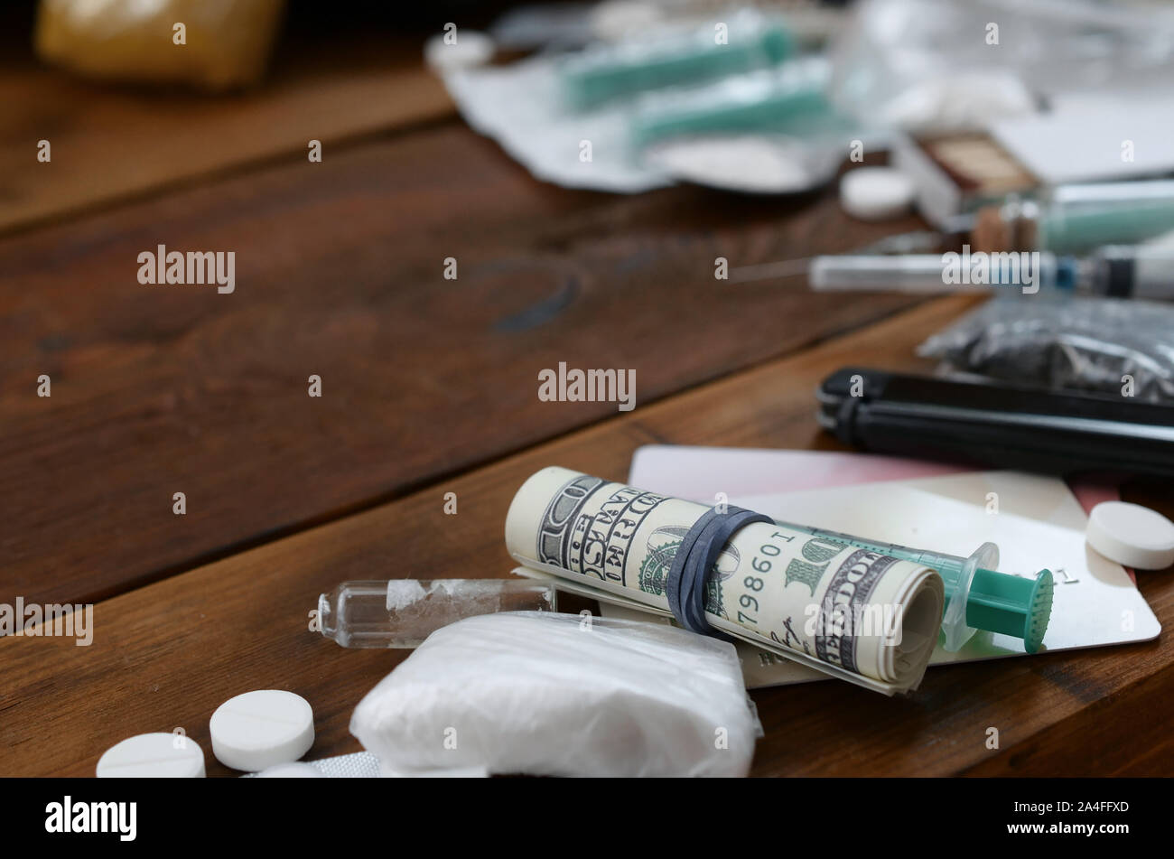 Meth drug lighter hi-res stock photography and images - Alamy