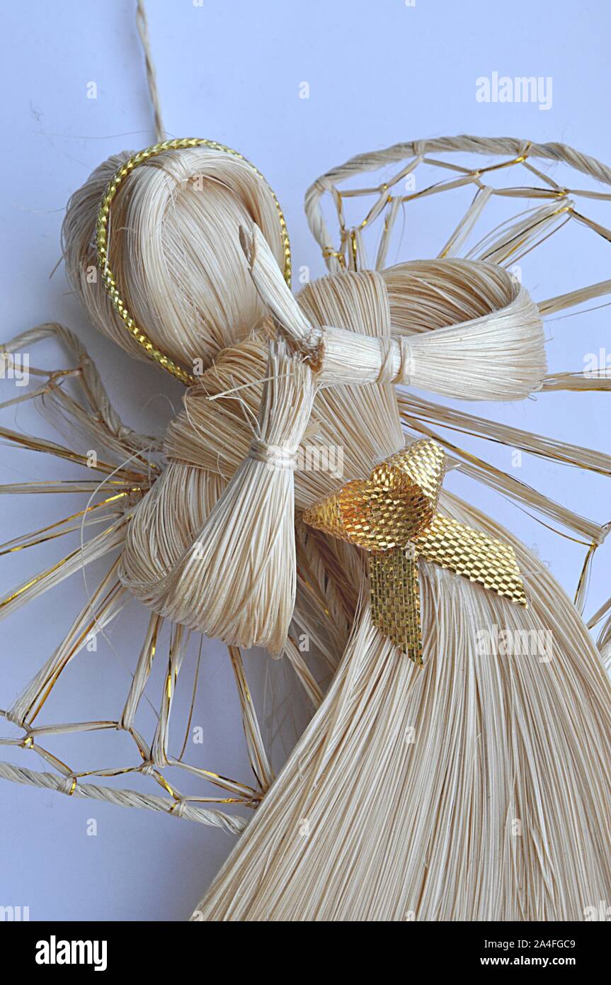 small religion straw angel Stock Photo - Alamy