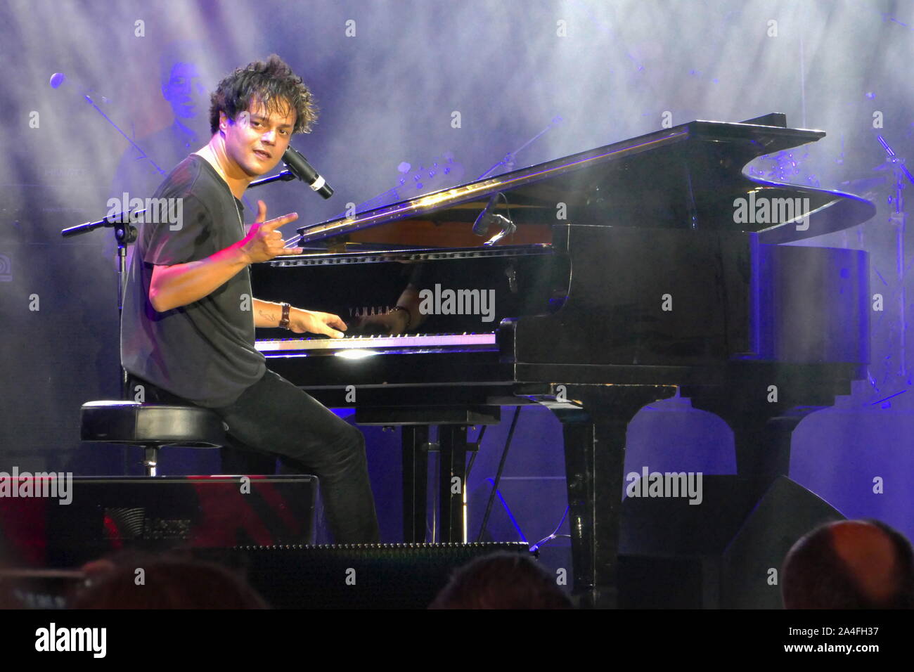 Jamie Cullum is a British jazz-pop singer and songwriter, and is ...
