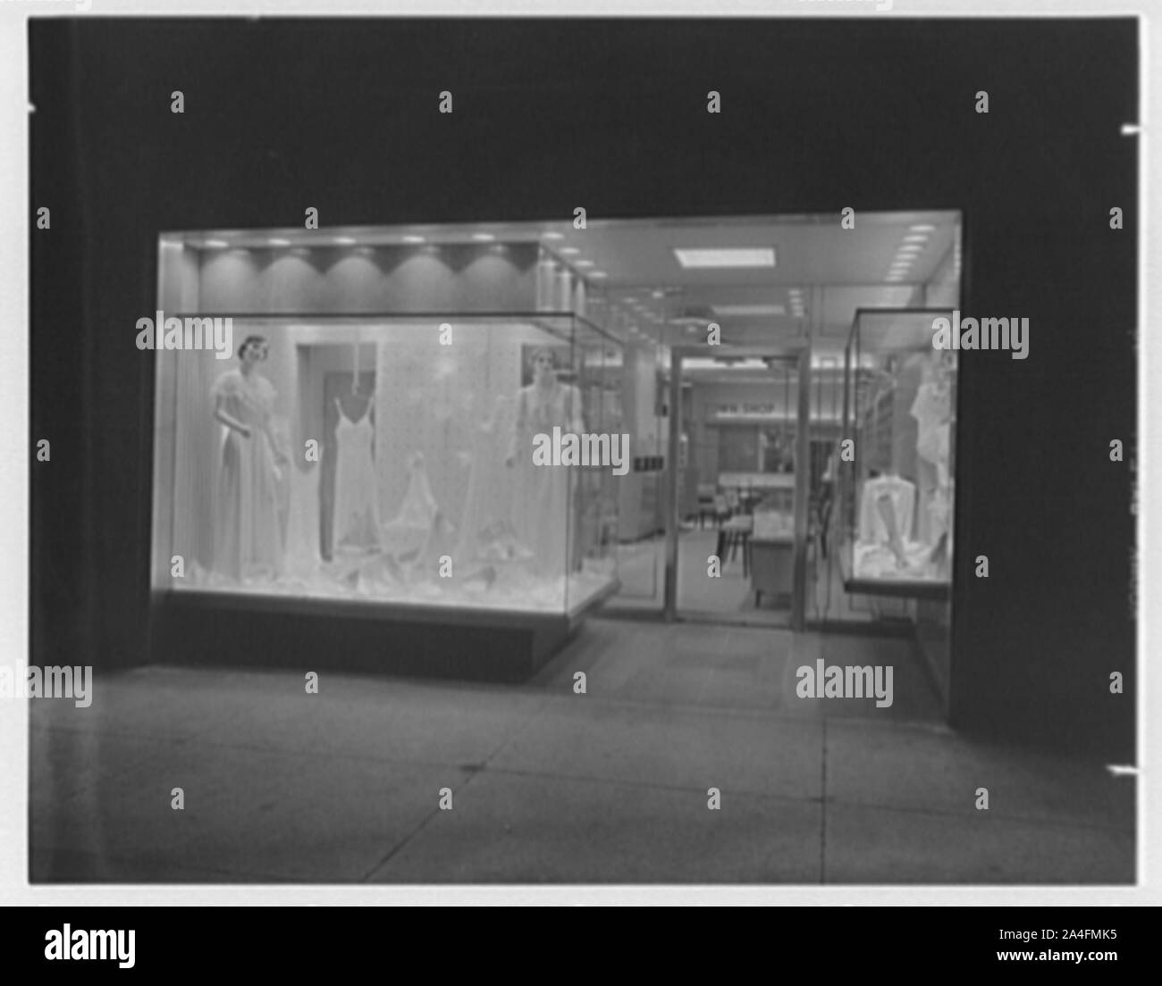 Town Shop, business at 501 Madison Ave., New York City Stock Photo - Alamy