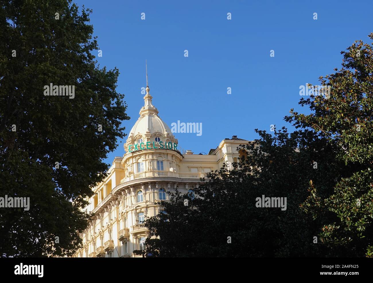 The Excelsior Hotel on Via Veneto in Rome, Italy Stock Photo - Alamy