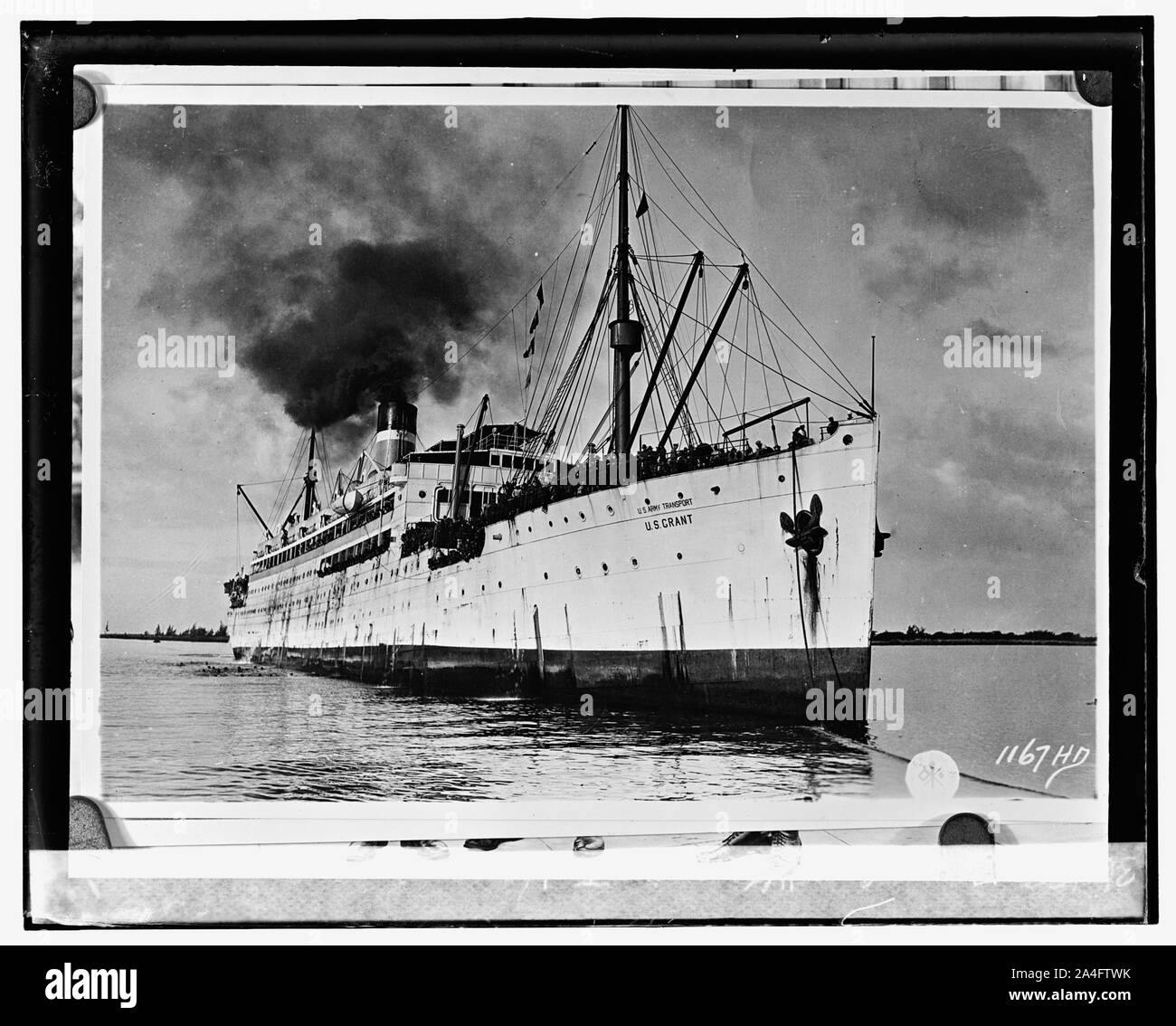 Ships transport Cut Out Stock Images & Pictures - Alamy