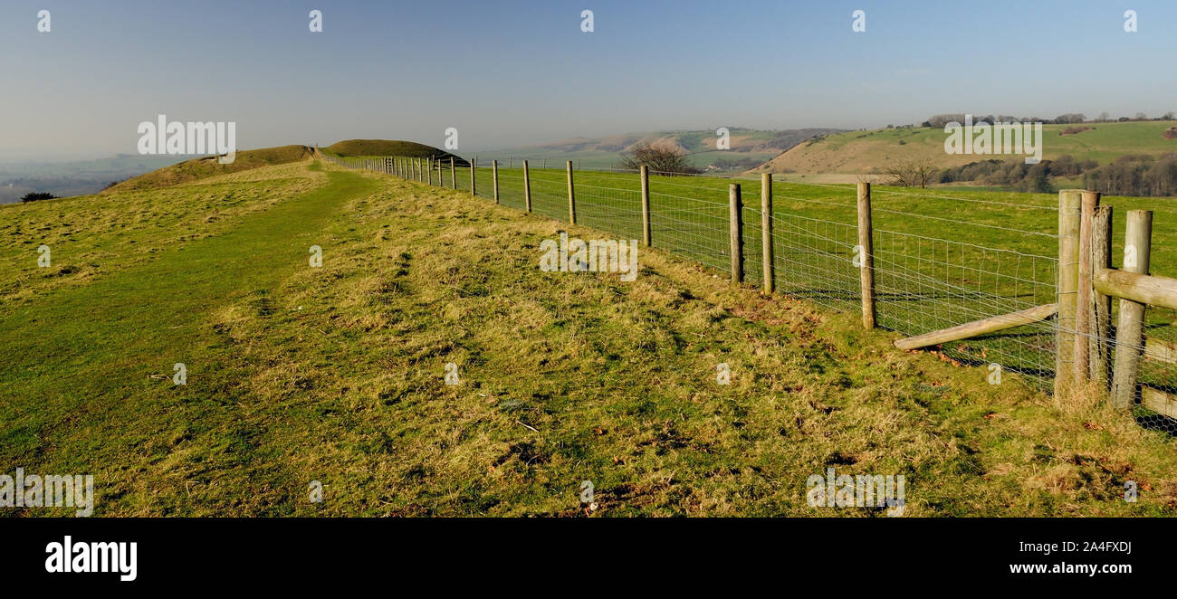 Boundary earthwork hi-res stock photography and images - Alamy