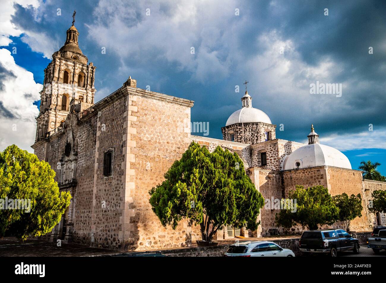 Alamos Sonora Mexico, Magical Town. Church of the Purísima Concepción ...