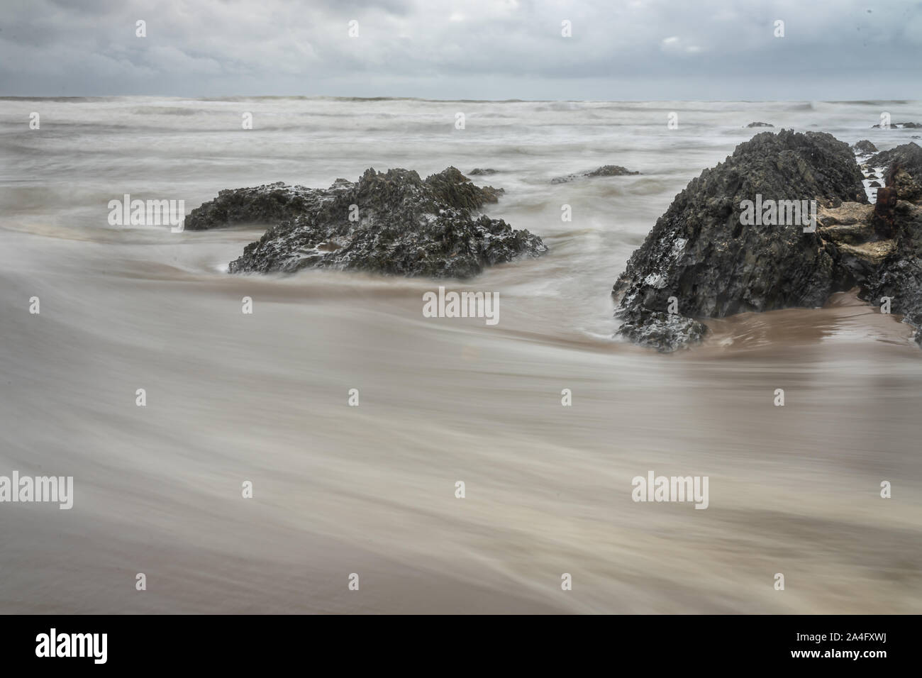 Ebbing tide hi-res stock photography and images - Alamy