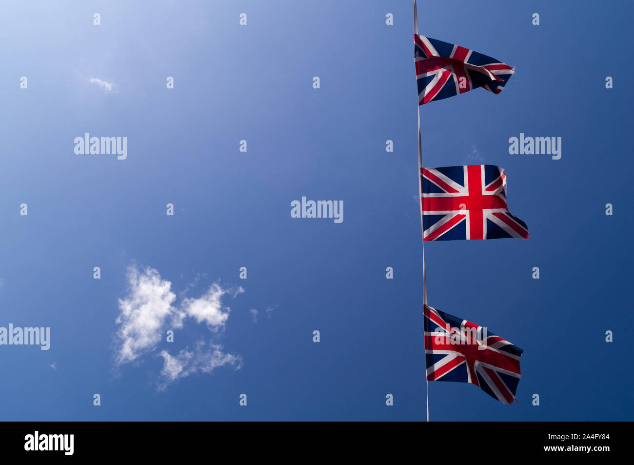Small union jack hi-res stock photography and images - Alamy