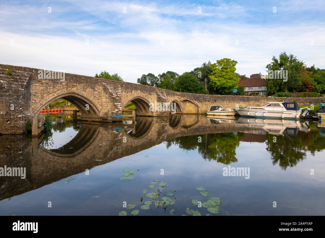 East Farleigh Bridge is a Grade 1 listed medieval bridge across the ...