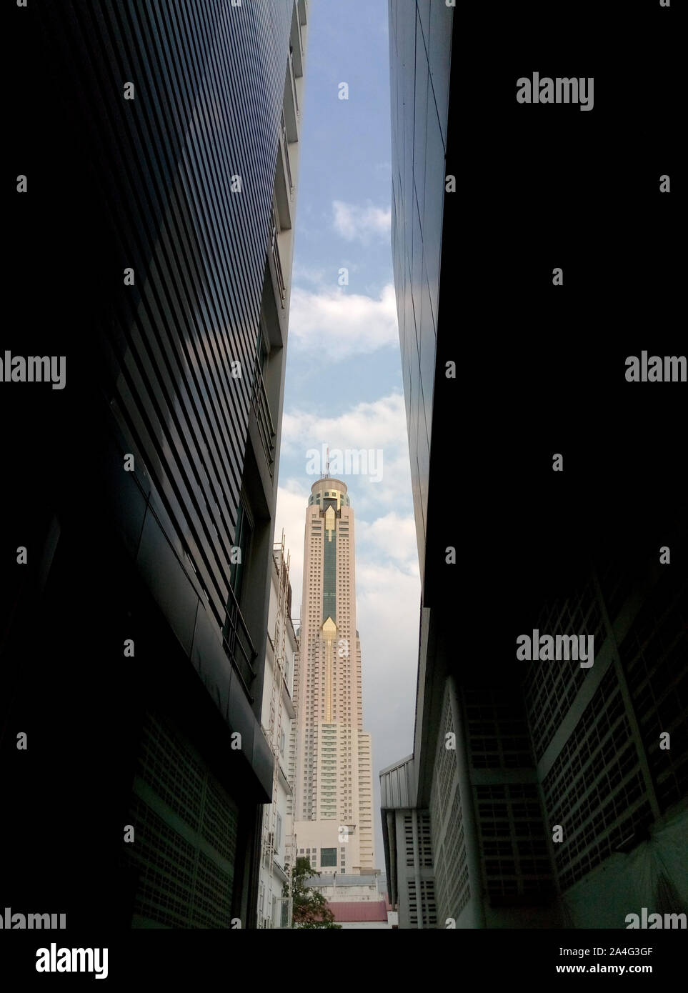 The highest skyscraper in Bangkok bayok sky, between two buildings ...